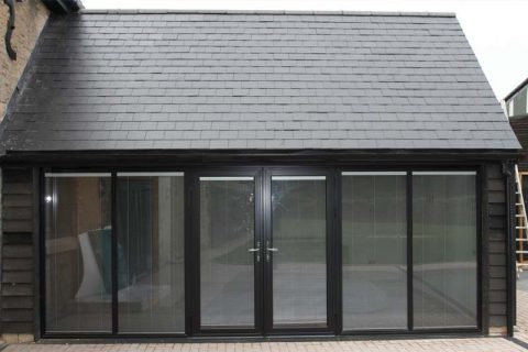 Zwarte aluminium openslaande deuren - Openslaande Deuren Aluminium